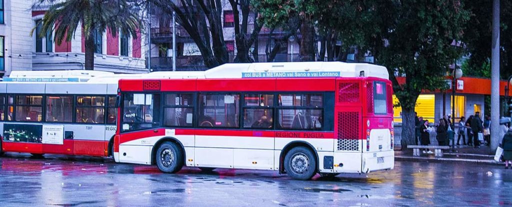 Aeroporto Bari (BRI) - Arrivi e Partenze - Flightradars24.info